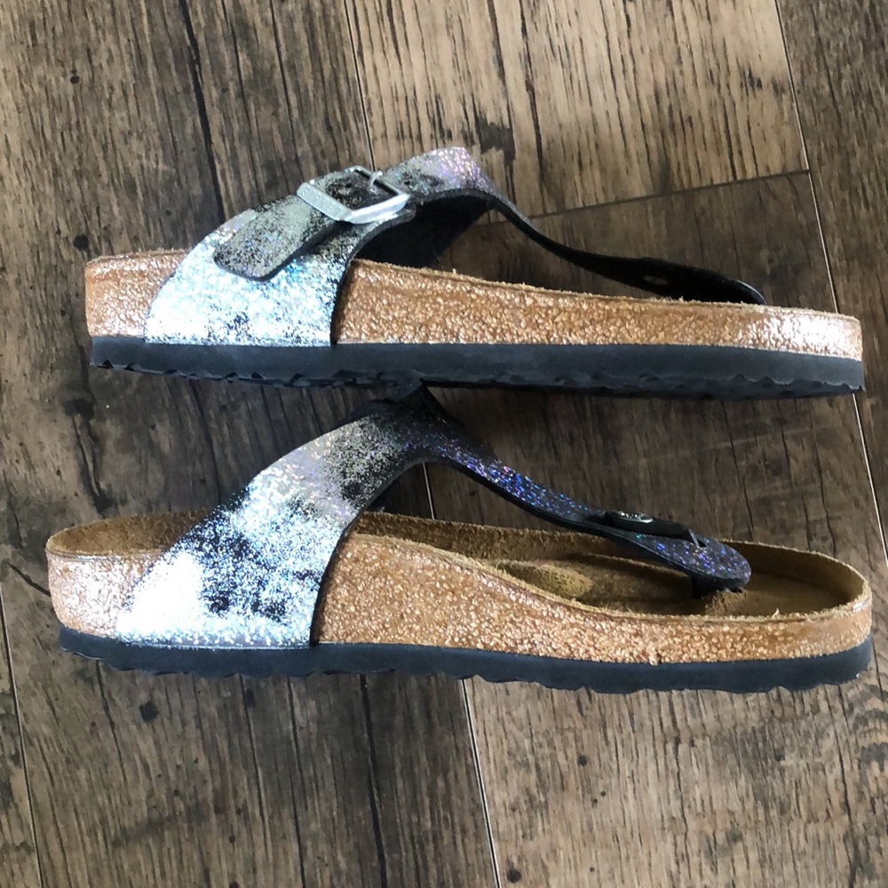 Birkenstock Gizeh Spotted Metallic Black Sandals - Gem